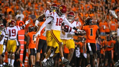 Unique Playmaker Eric Gentry Leads the USC D - Trojan Daily Blog