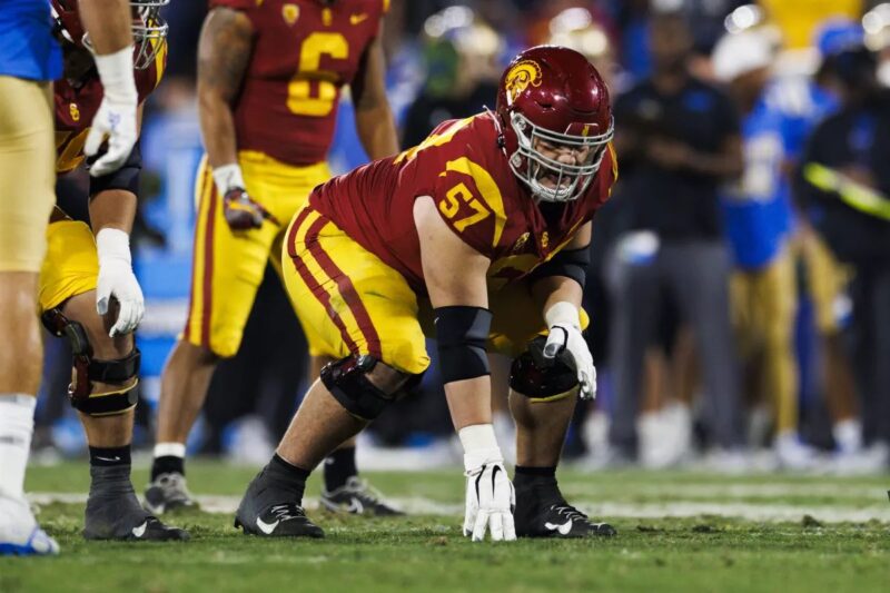 USC's Reshuffled OL Centers Around Justin Dedich - Trojan Daily Blog
