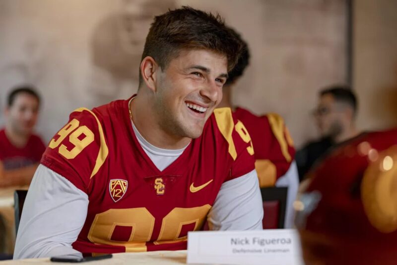 Big Eric Gentry's Back To Full Speed - Trojan Daily Blog