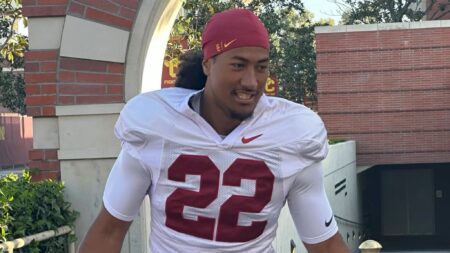 Freshman Trojan LB Files Class-Action Suit - Trojan Daily Blog
